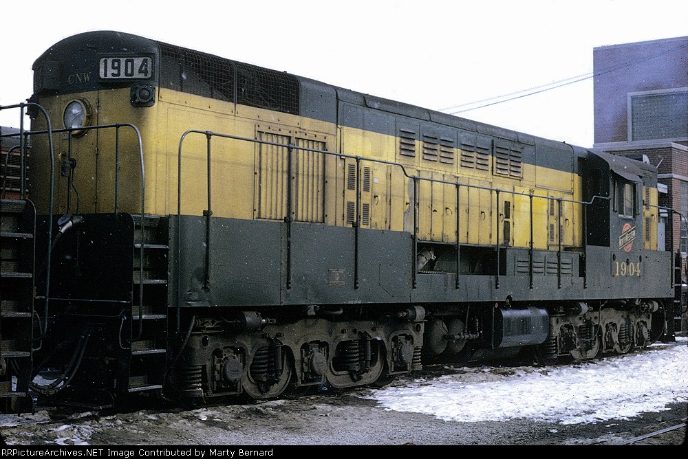 A Trainmaster in a Light Snow at Proviso in 1969
